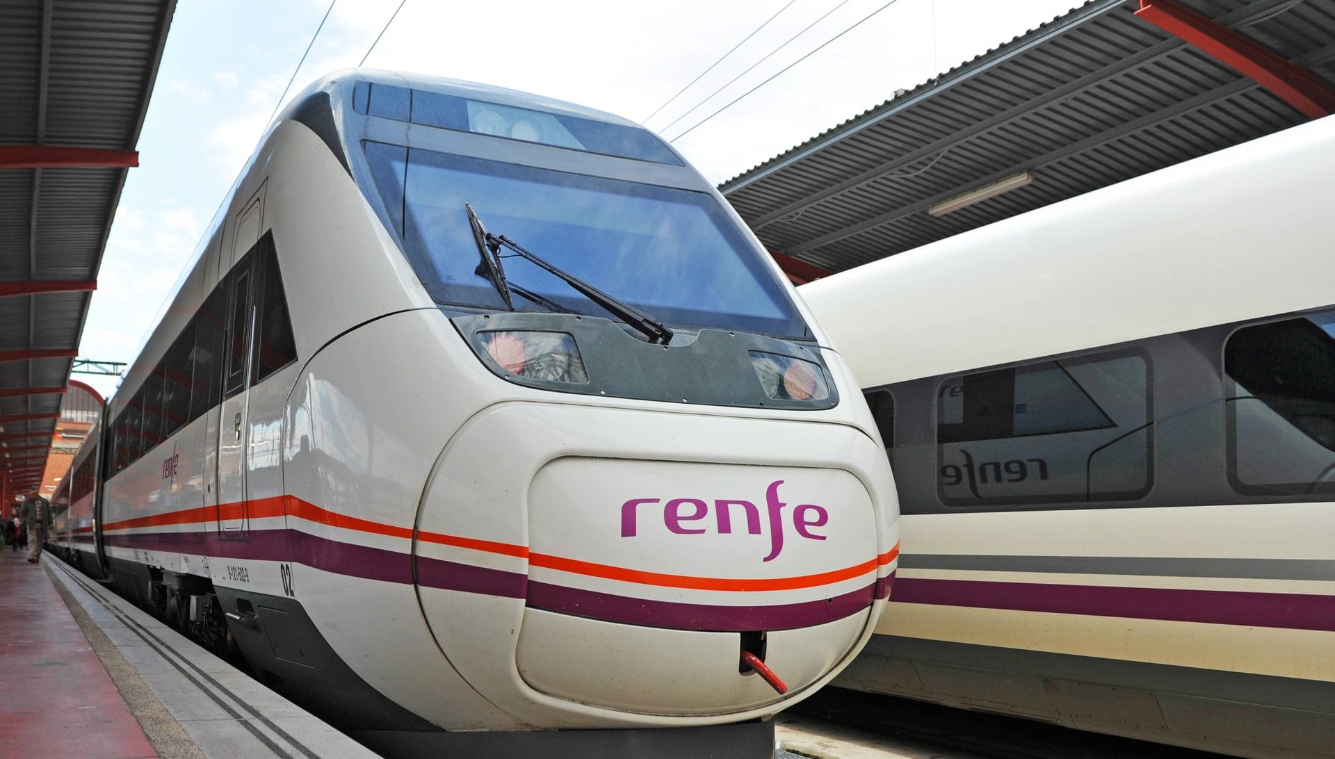 Renfe saluta la Francia? I motivi del possibile addio | L'Agenzia di ...